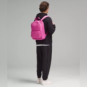 lululemon athletica | Bags | Lululemon Everywhere Backpack 22l Pow Pink ...